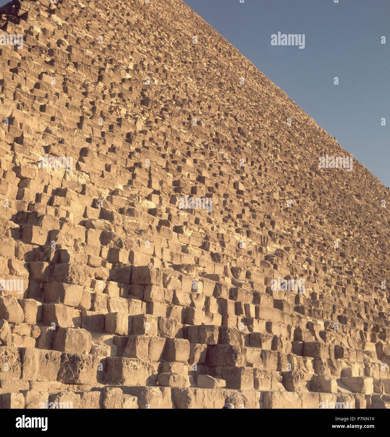 Pyramide DE KEOPS - IV DINASTIA - HACIA EL 2585 AC. Emplacement ...