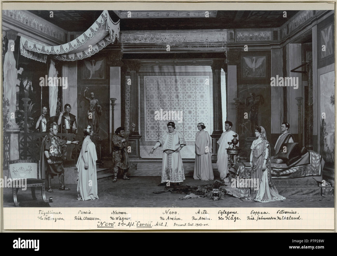 Albion Örtengren som Tigellinus, Ester Claesson som Persis, Erland ...