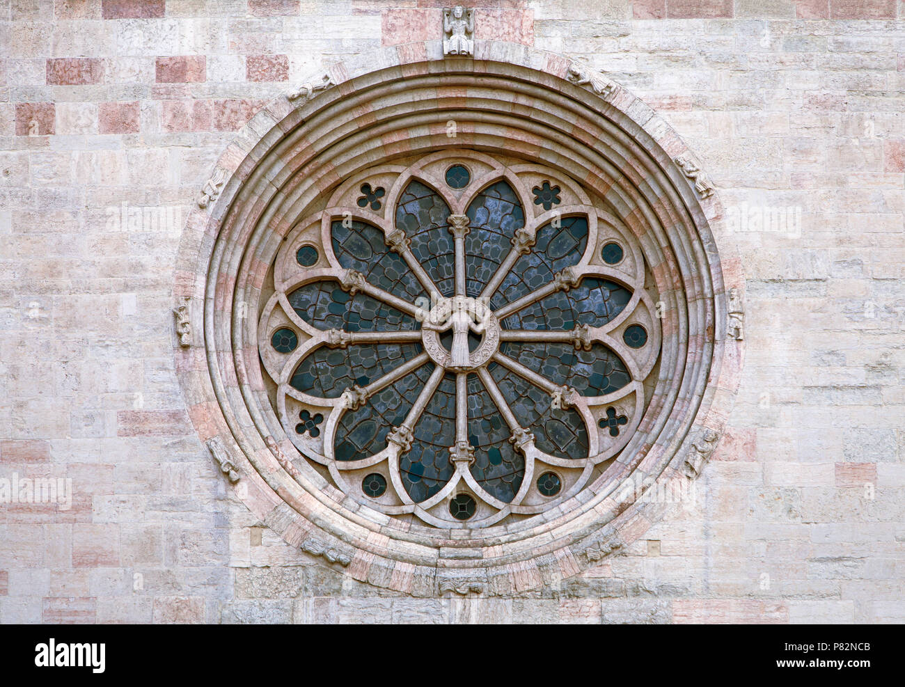 Gothic rose window Banque de photographies et d’images à haute ...