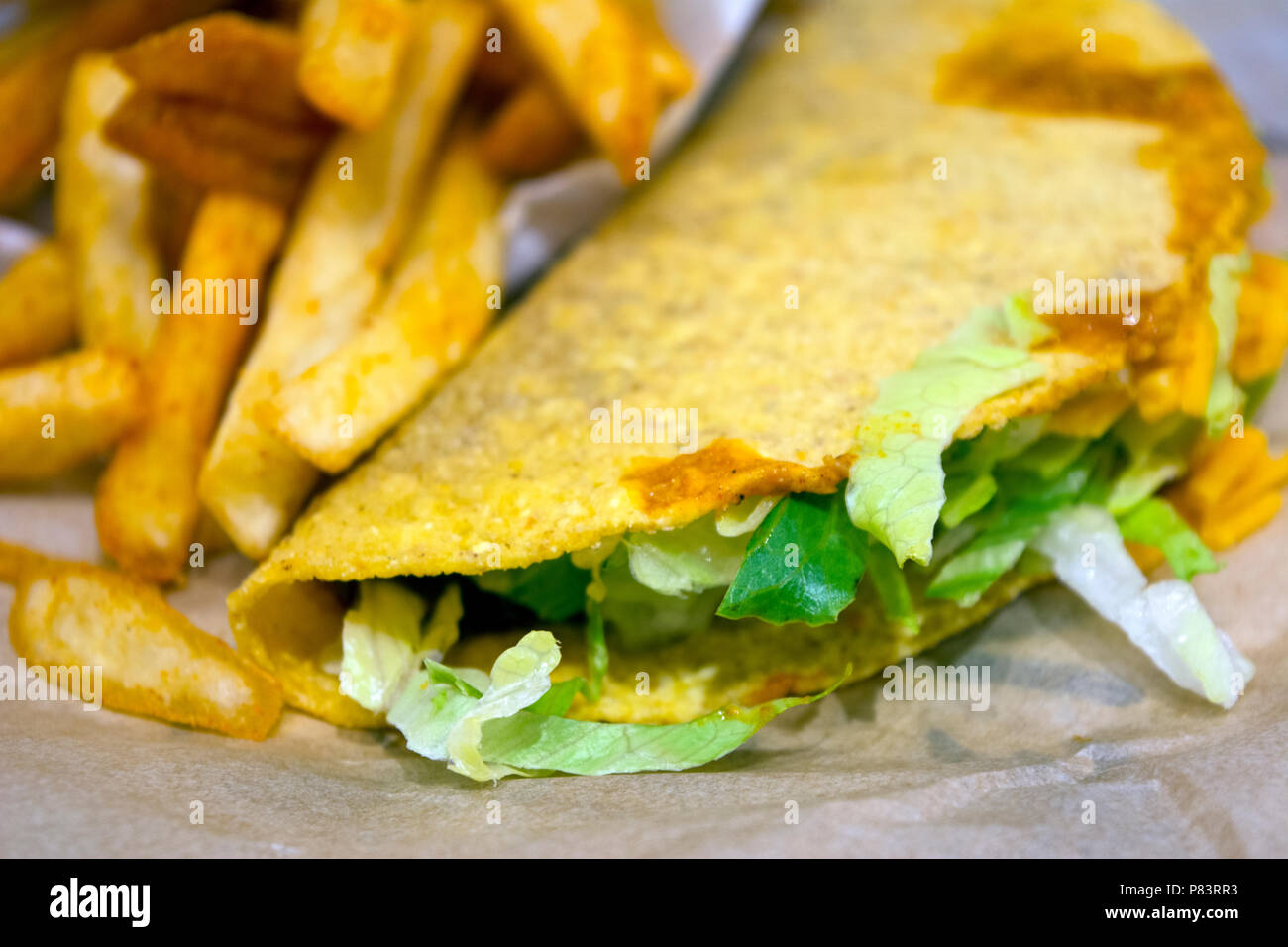 Taco fries Banque de photographies et d’images à haute résolution - Alamy