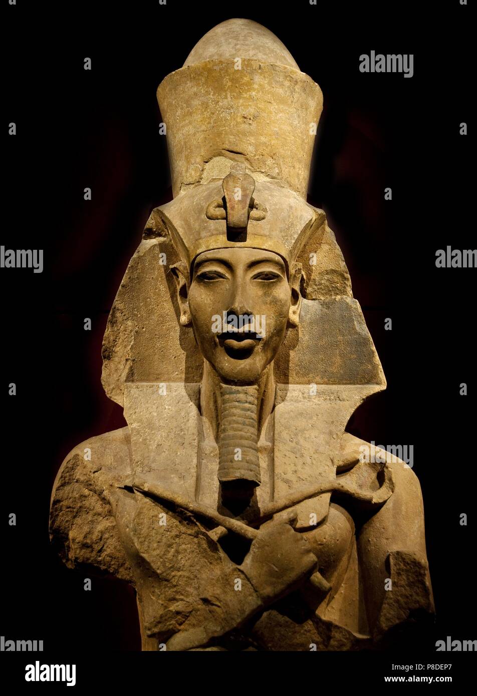 Statue d'Akhénaton. Musée : le Musée égyptien, Le Caire Photo Stock - Alamy