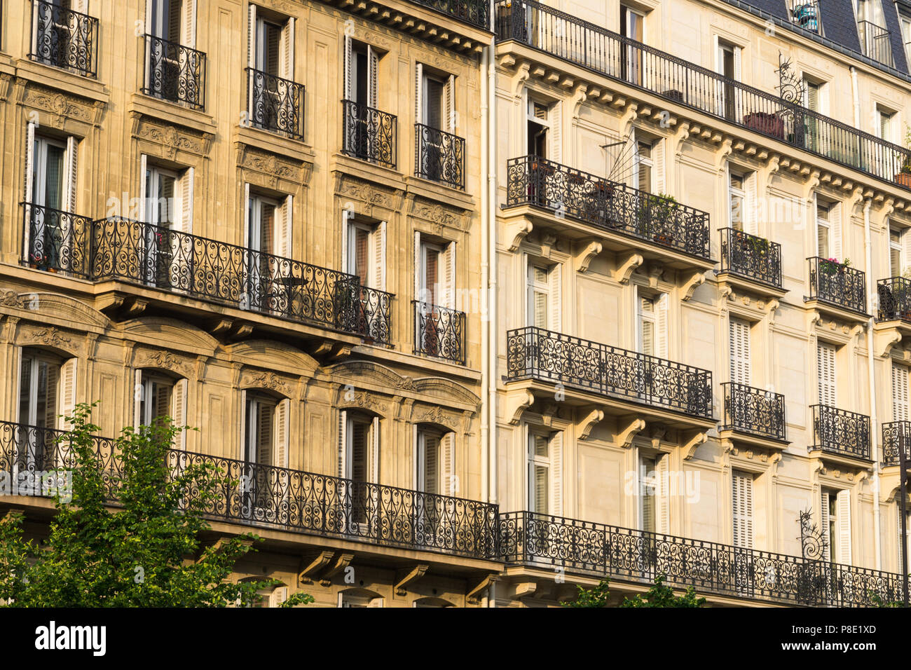 Paris architecture haussmann Banque de photographies et d’images à ...