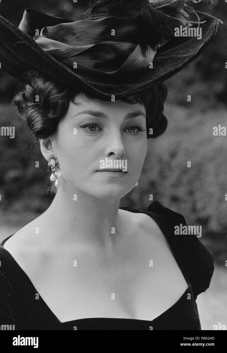 Barbara jefford Banque de photographies et d’images à haute résolution ...