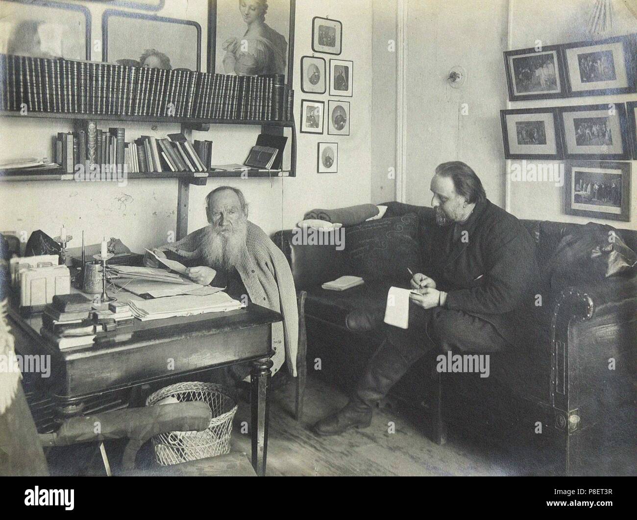 Vladimir chertkov Banque de photographies et d’images à haute résolution - Alamy