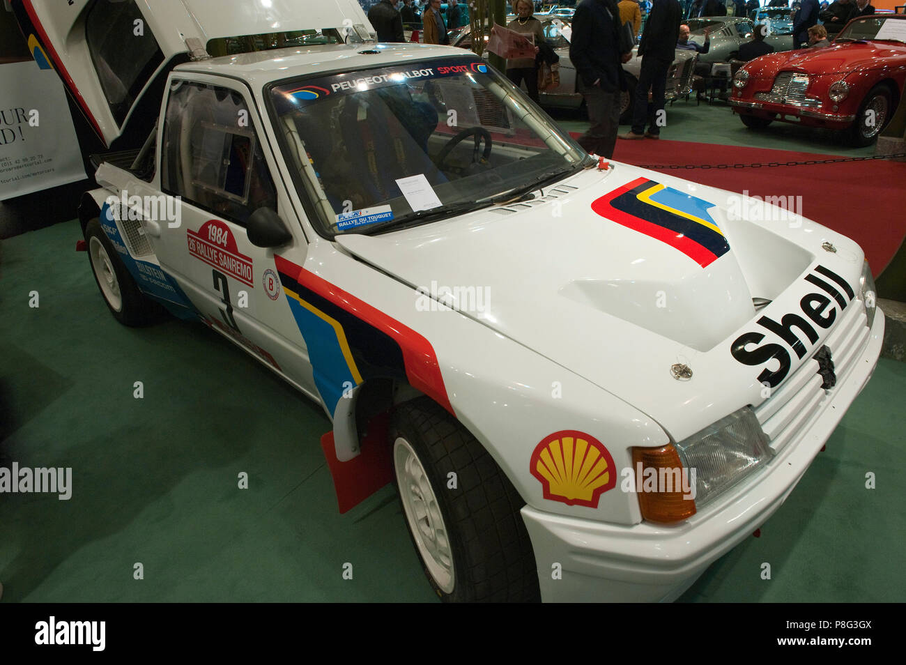 Rally Peugeot 205 T16, Groupe B, moteur ouvert, Hatch, énorme tube d ...