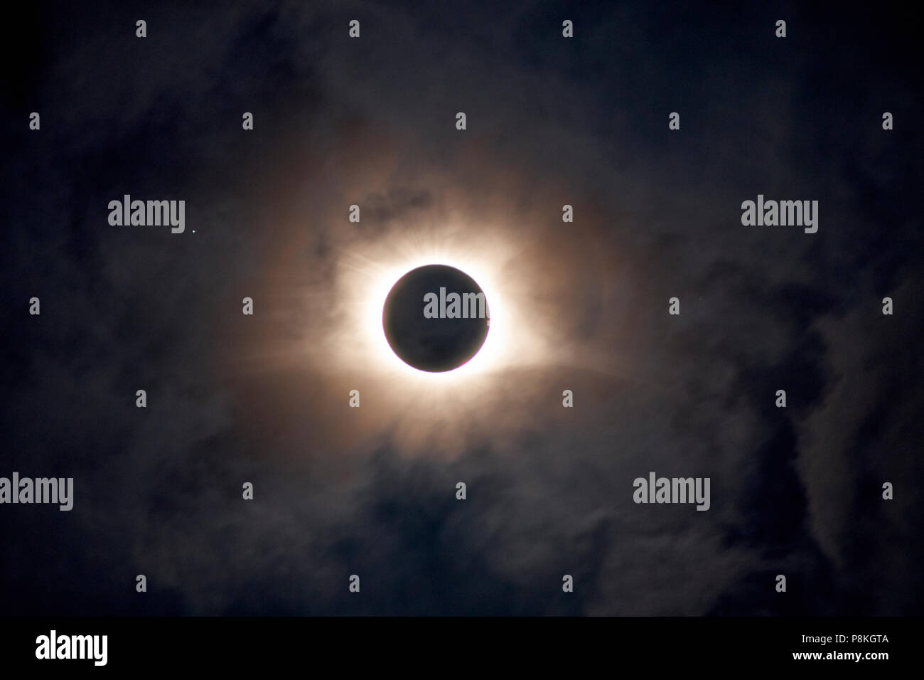 éclipse totale Banque de photographies et d’images à haute résolution ...