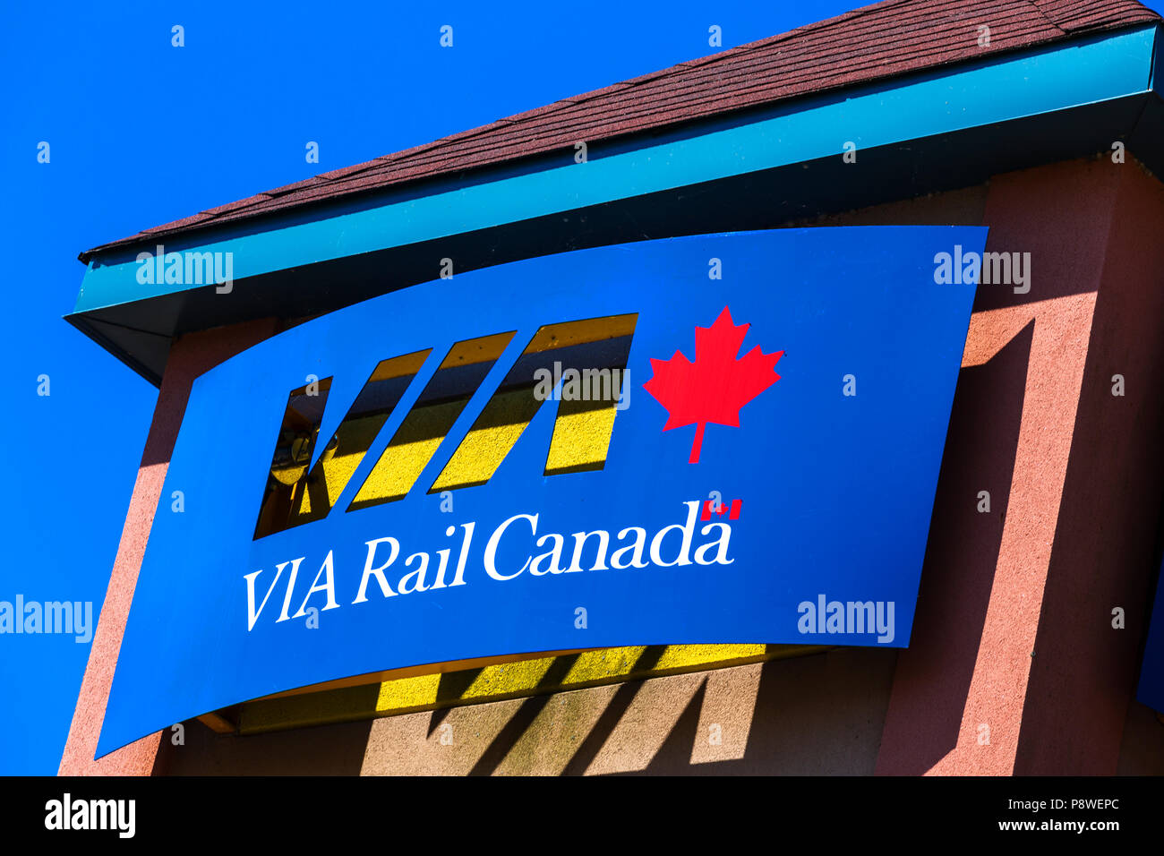 Via rail logo Banque de photographies et d’images à haute résolution ...