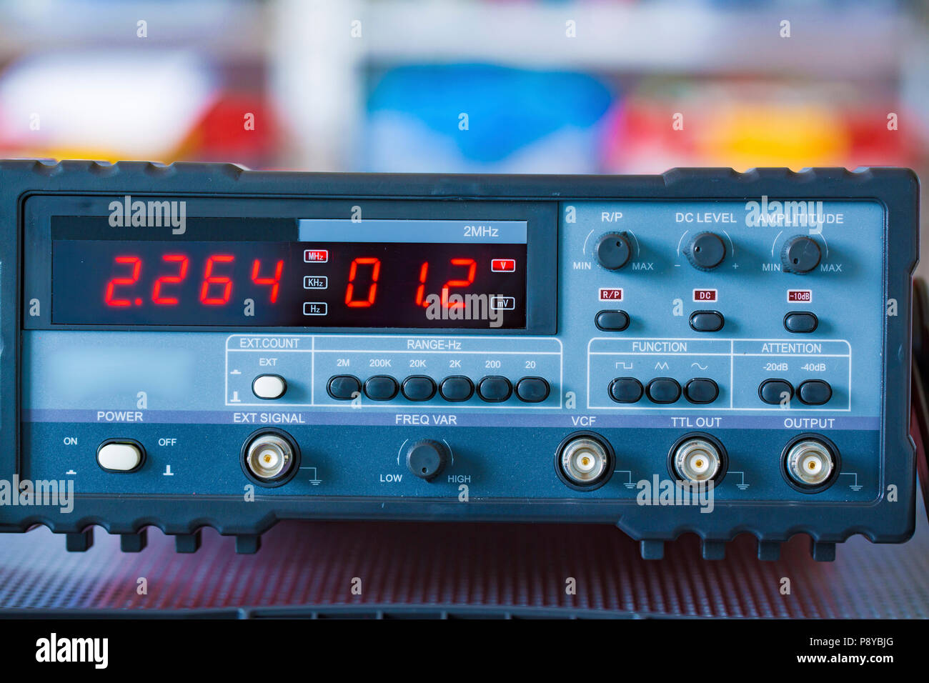 Laboartoire electronique Banque de photographies et d’images à haute ...