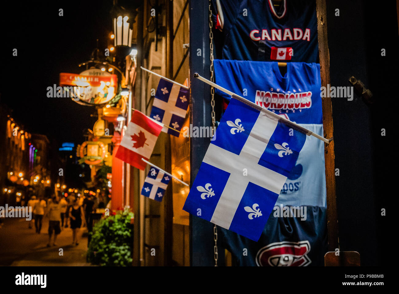 Drapeaux du québec Banque de photographies et d’images à haute ...
