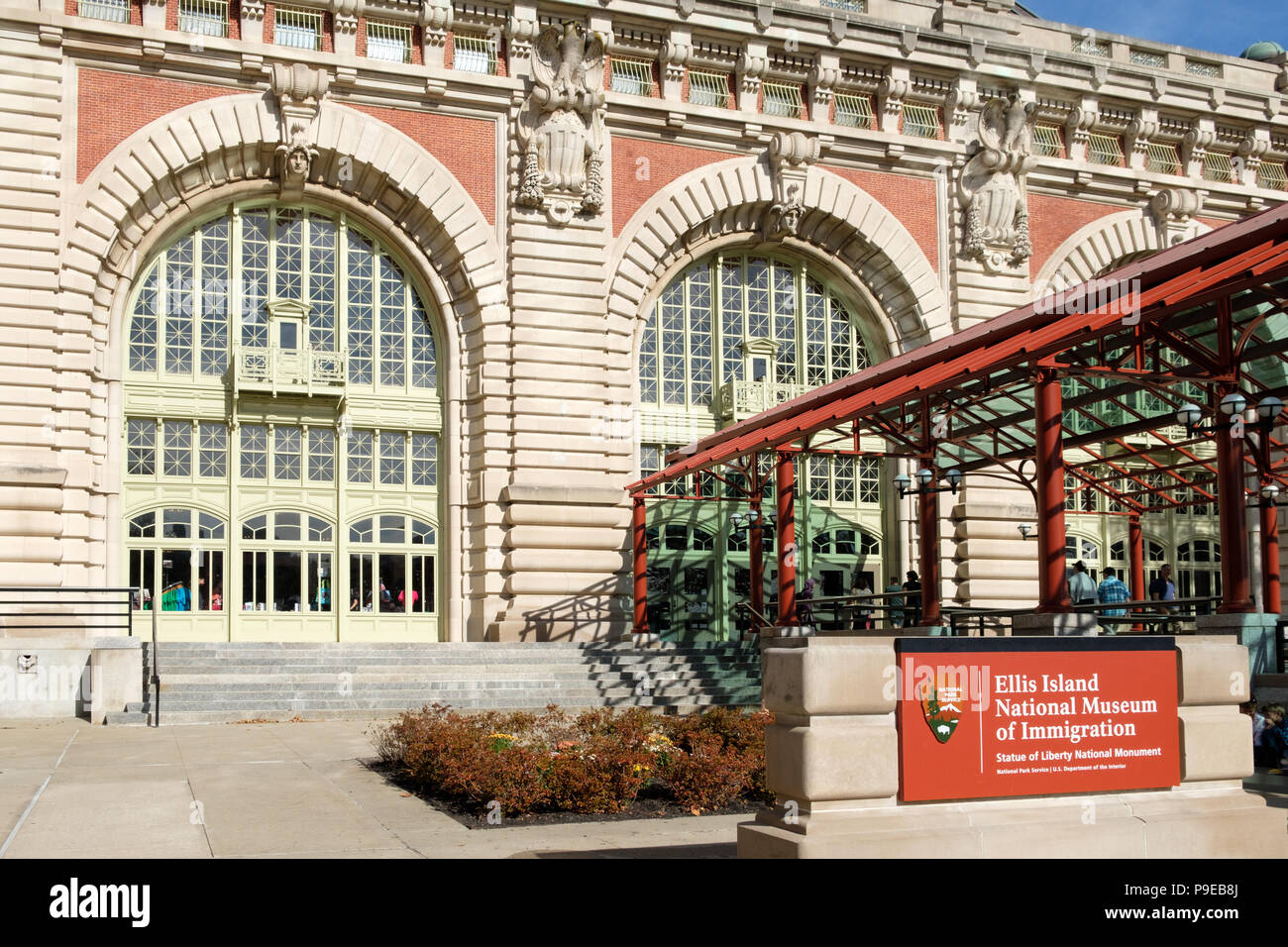 Ellis island immigrant building Banque de photographies et d’images à ...
