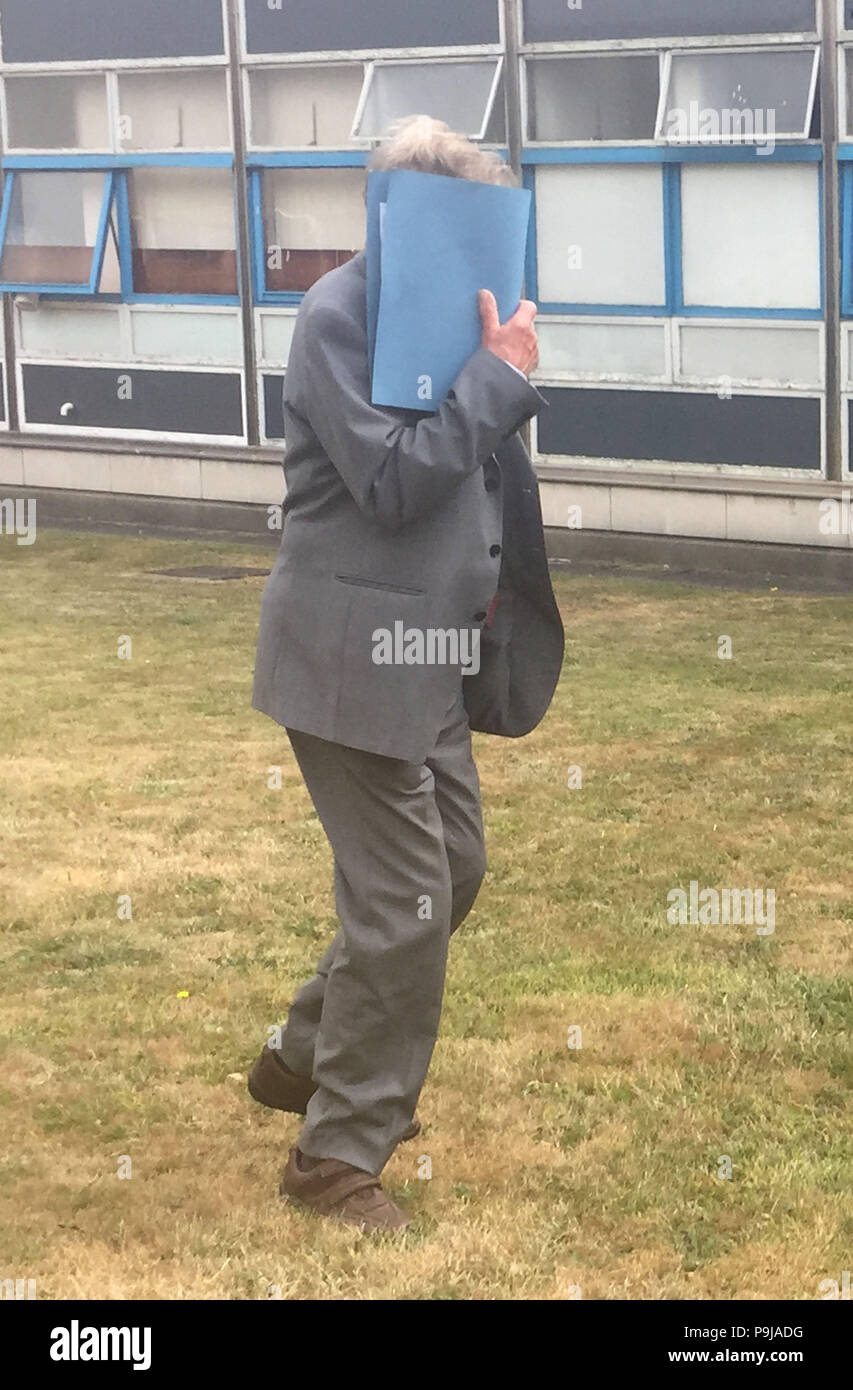 Nié avoir abusé sexuellement Banque de photographies et d’images à ...