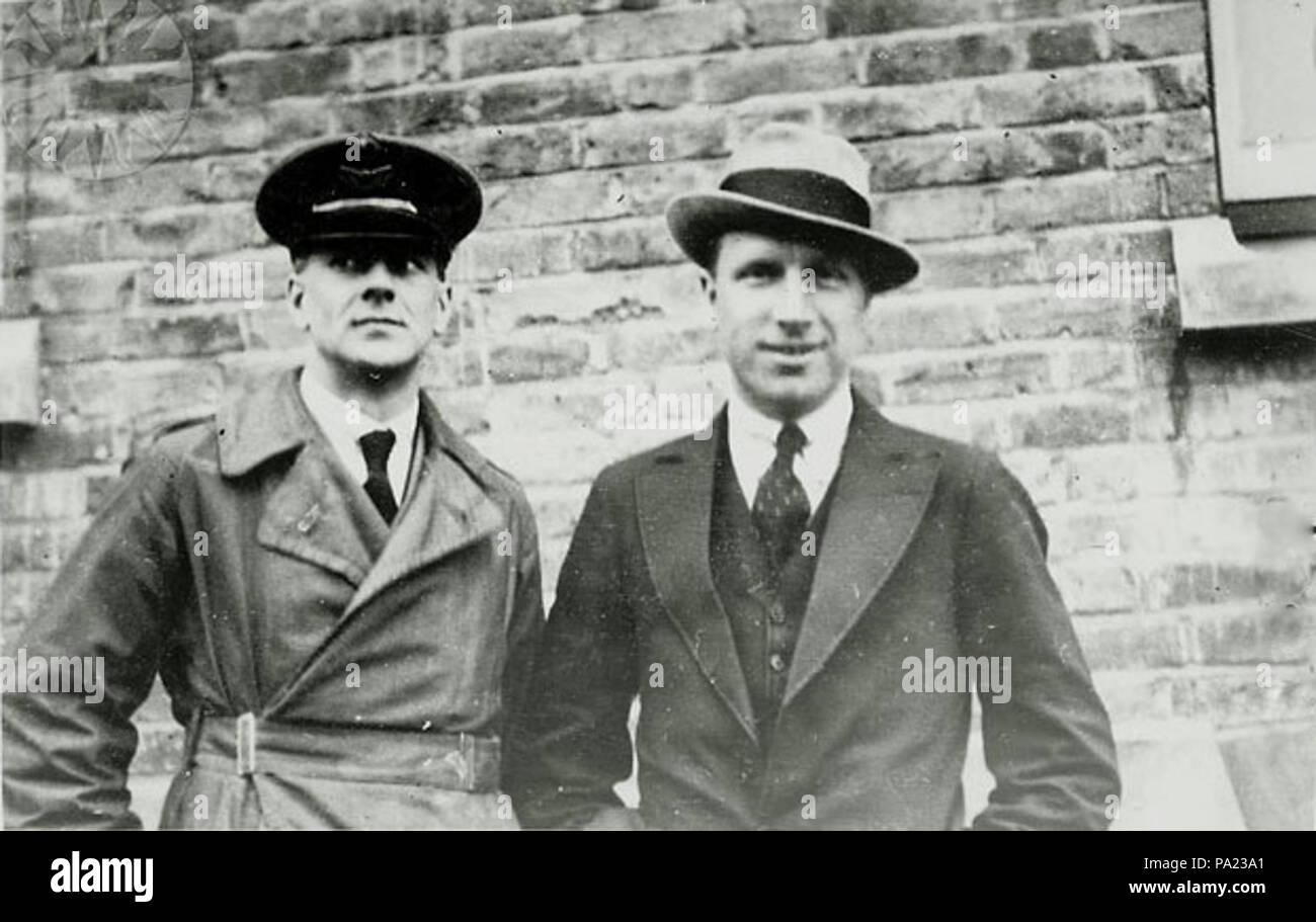 John alcock and arthur brown Banque de photographies et d’images à haute résolution - Alamy