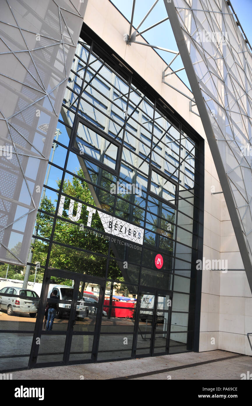 Iut beziers Banque de photographies et d’images à haute résolution - Alamy