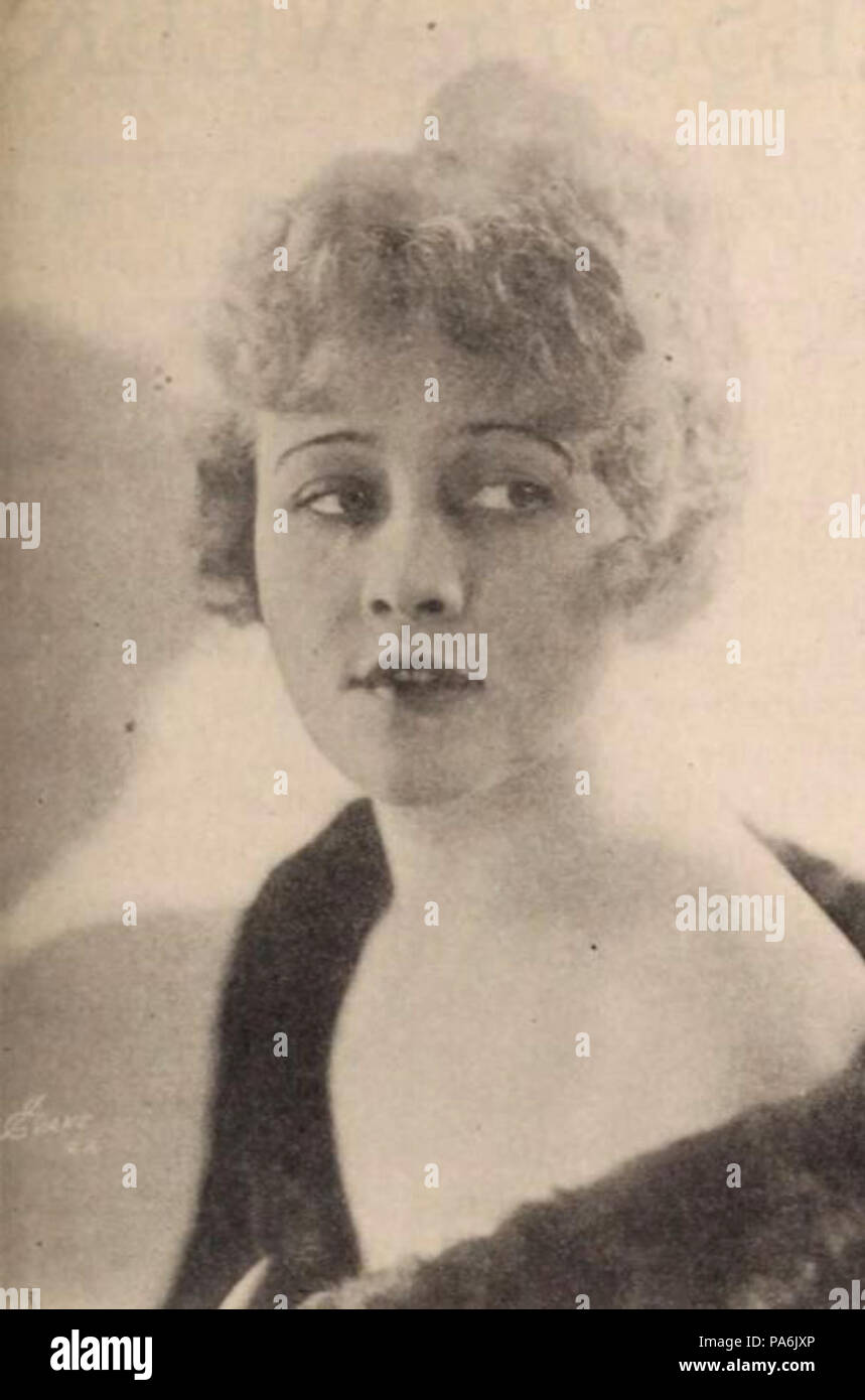 Anna nilsson Banque de photographies et d’images à haute résolution - Alamy