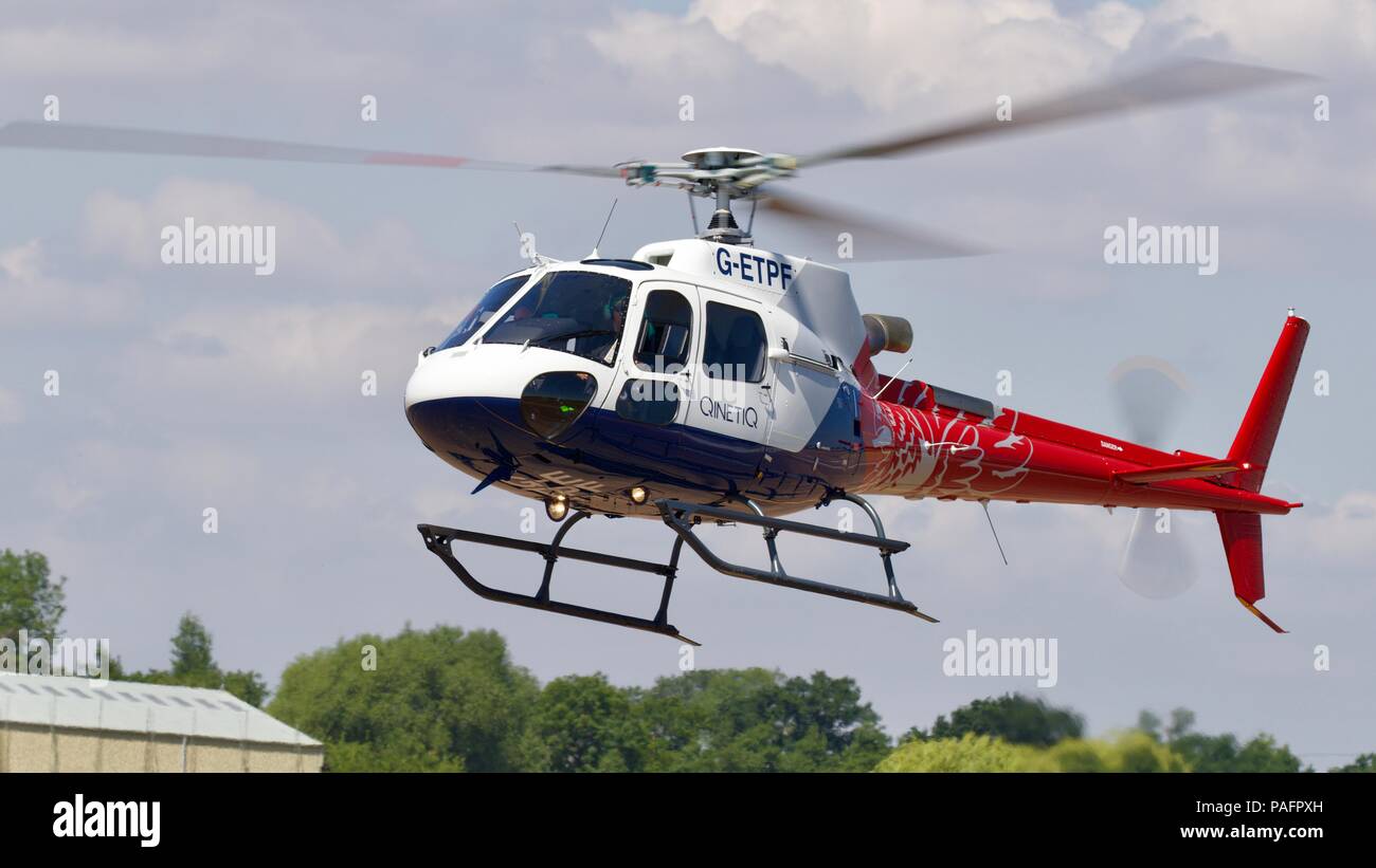 Aerospatiale Squirrel Helicopter Banque d'image et photos - Alamy