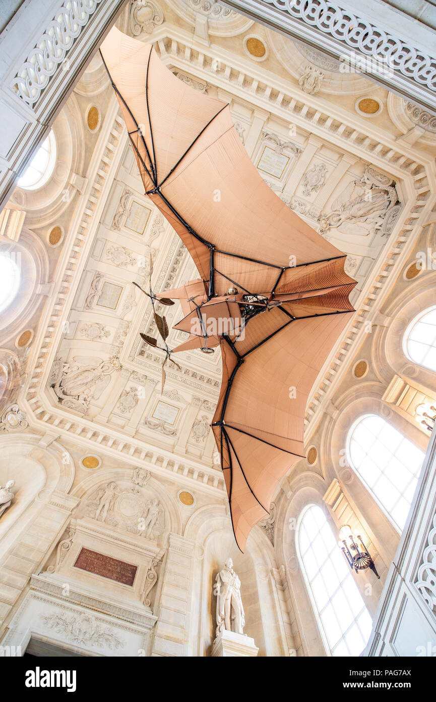 L'Avion III de Clément Ader au Musée des Arts et Métiers Photo Stock ...