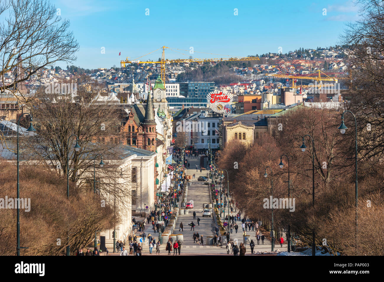 Oslo karl johans gate Banque de photographies et d’images à haute ...
