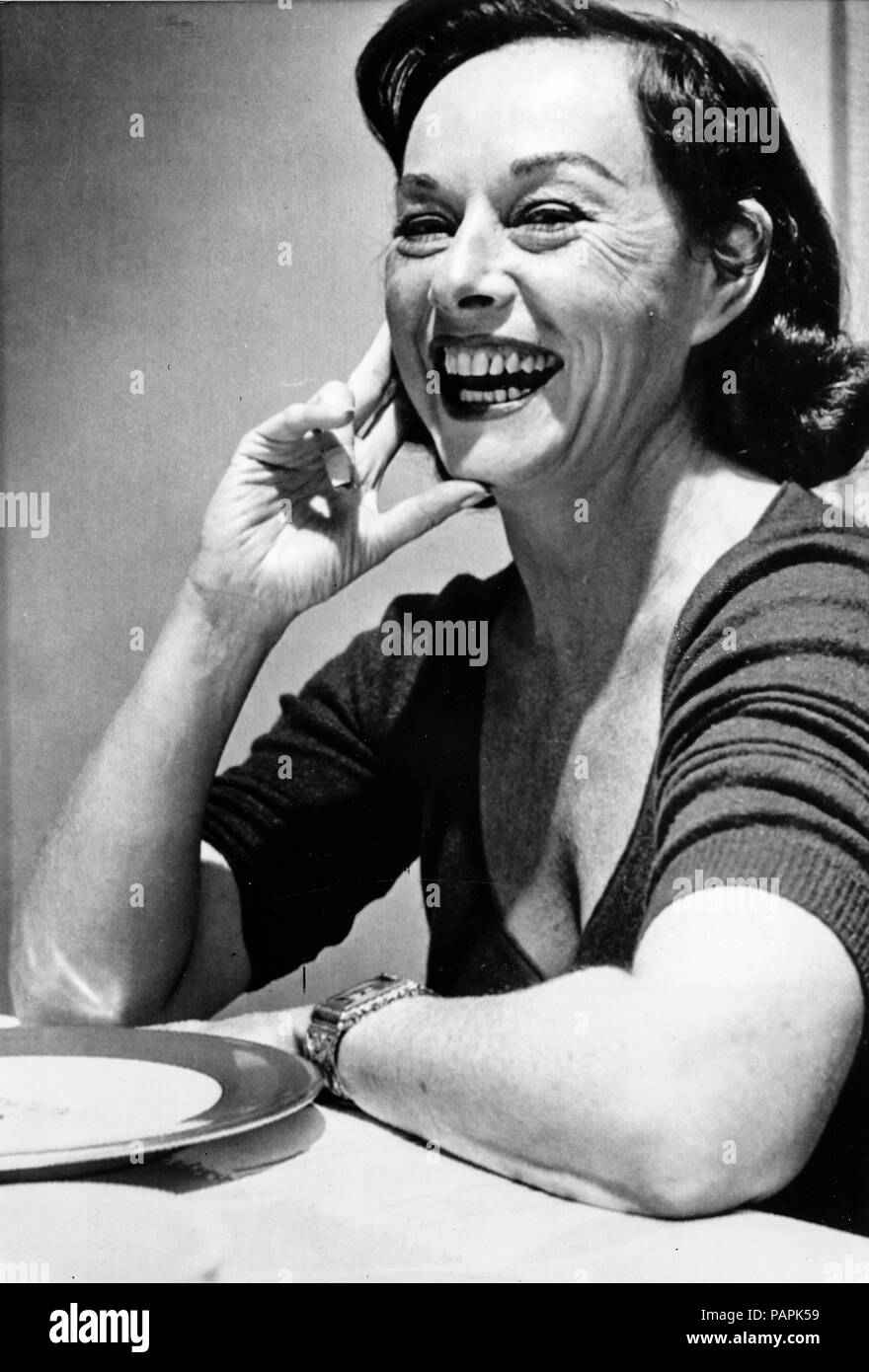 Paulette goddard Banque de photographies et d’images à haute résolution ...