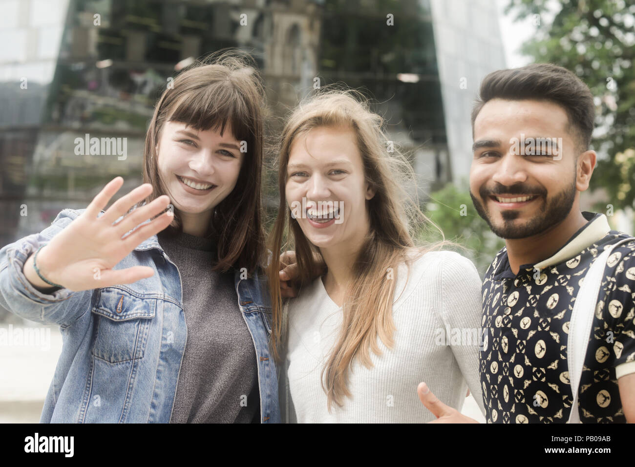 Trois amis Banque de photographies et d’images à haute résolution - Alamy
