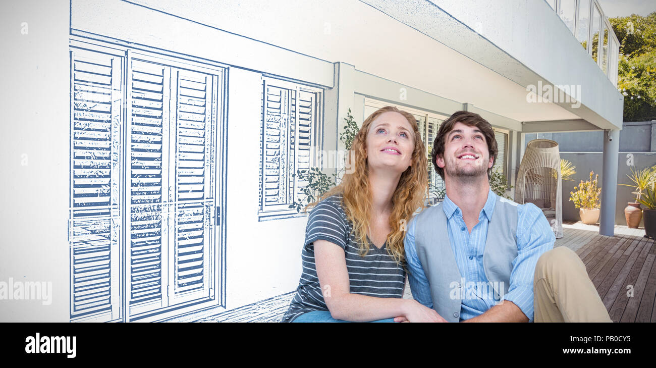 Couple Heureux Sur La Terrasse Banque De Photographies Et Dimages à