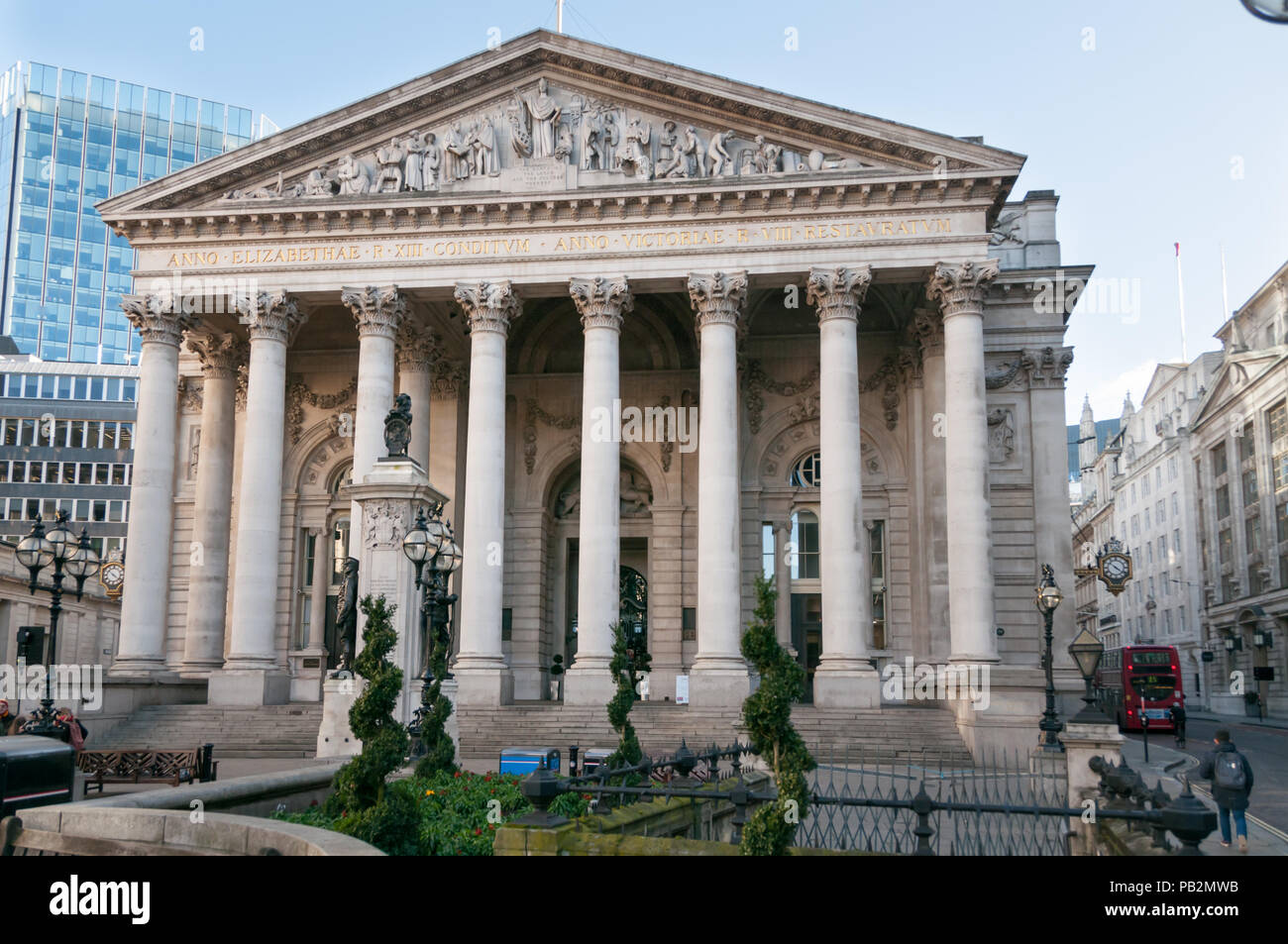 Bank station royal exchange london Banque de photographies et d’images ...
