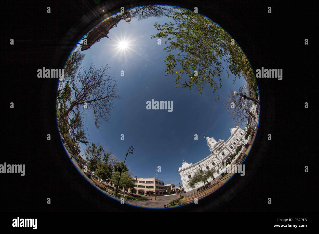 Aspects de la rues, édifices, places, parcs et avenues du centre ...