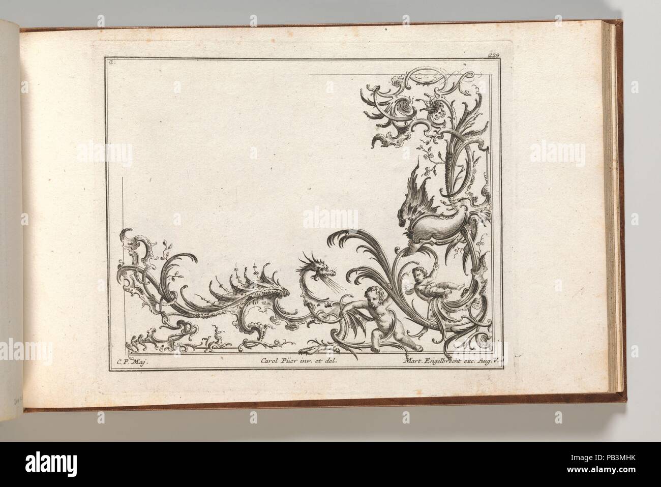 Deux motifs rocaille Banque de photographies et d’images à haute ...