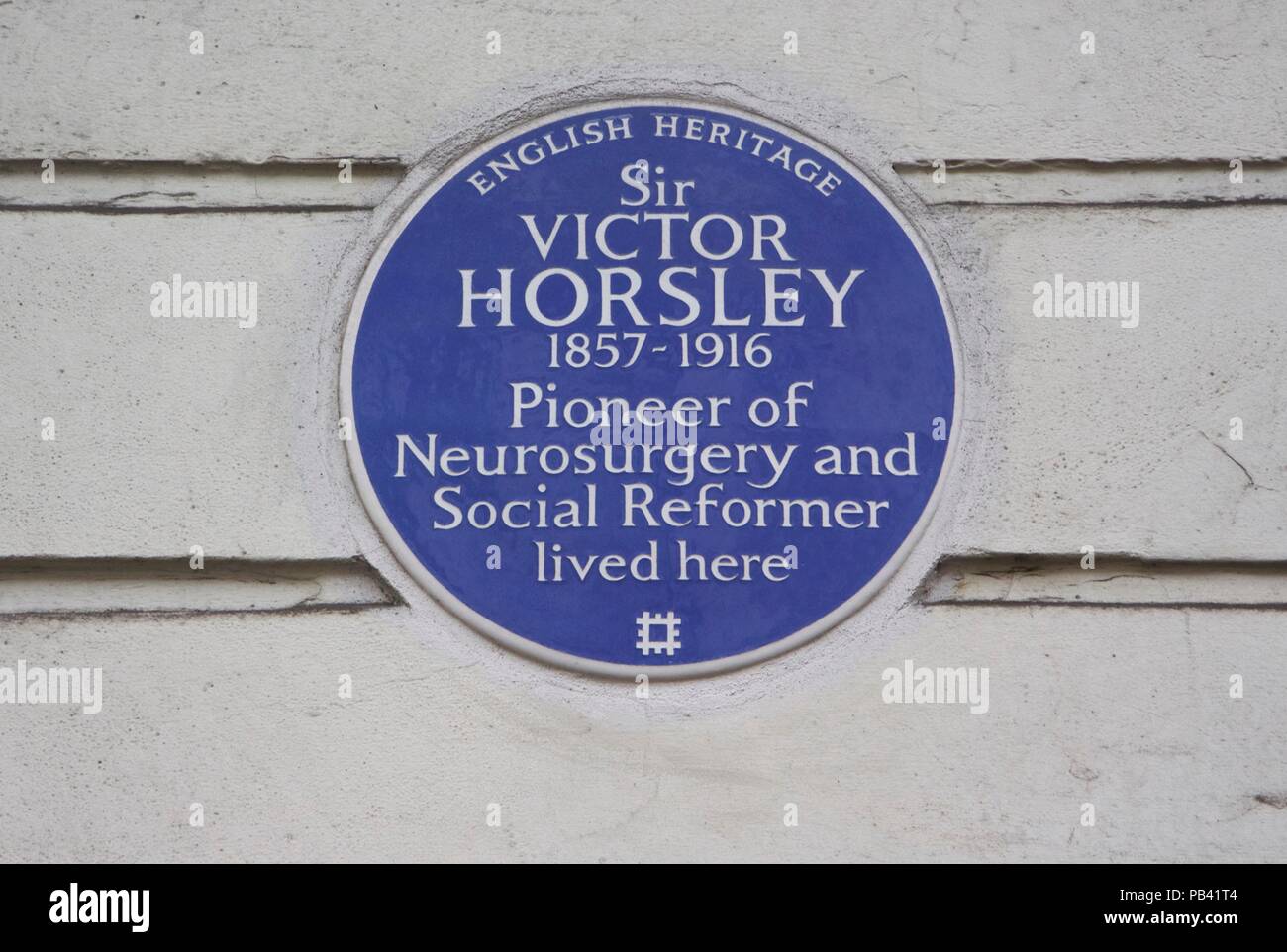 English Heritage blue plaque pour Sir Victor Horsley, un pionnier de la ...