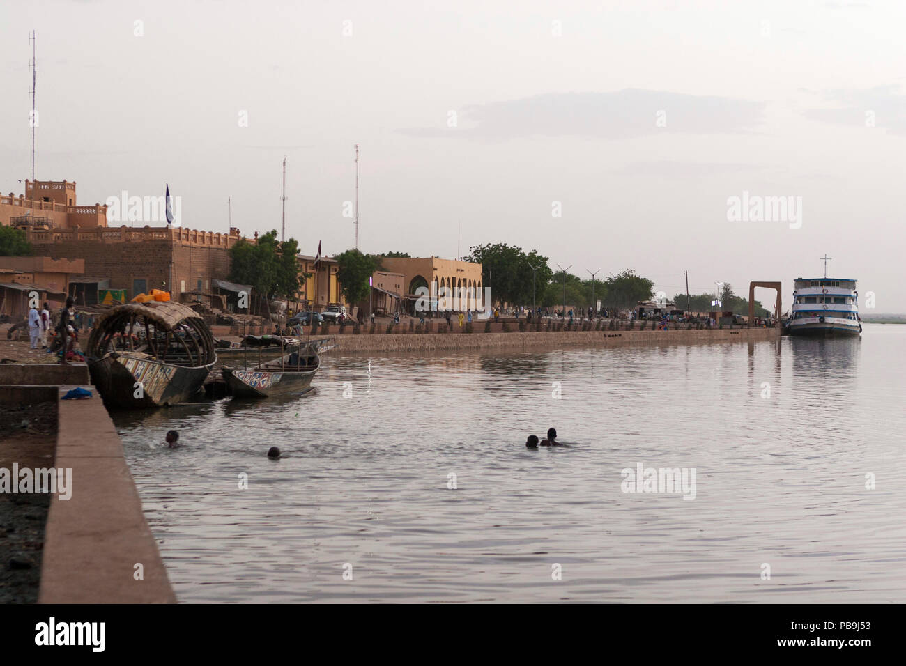 Gao mali river Banque de photographies et d’images à haute résolution ...