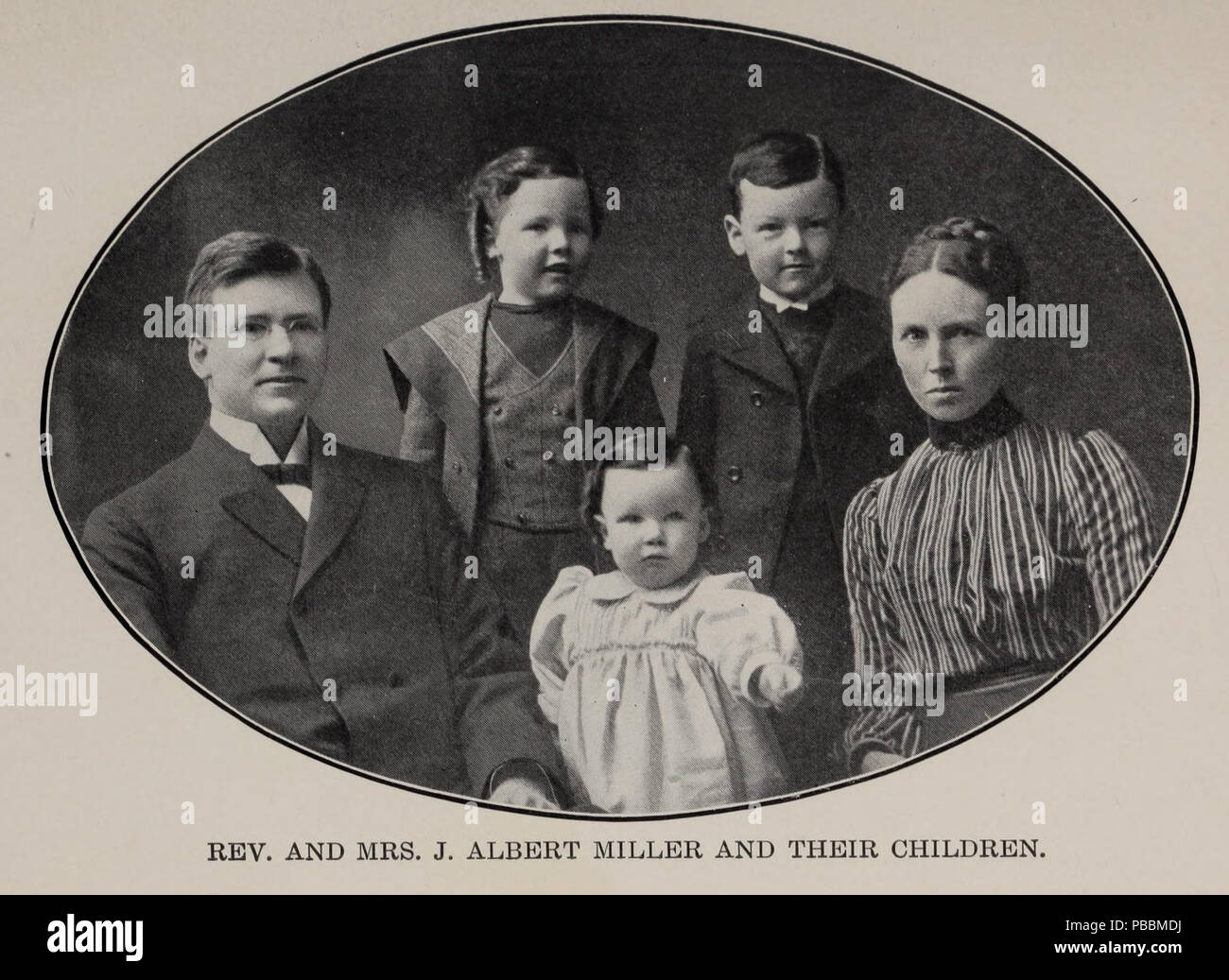 Mme miller et ses enfants mme miller et ses enfants Banque de ...