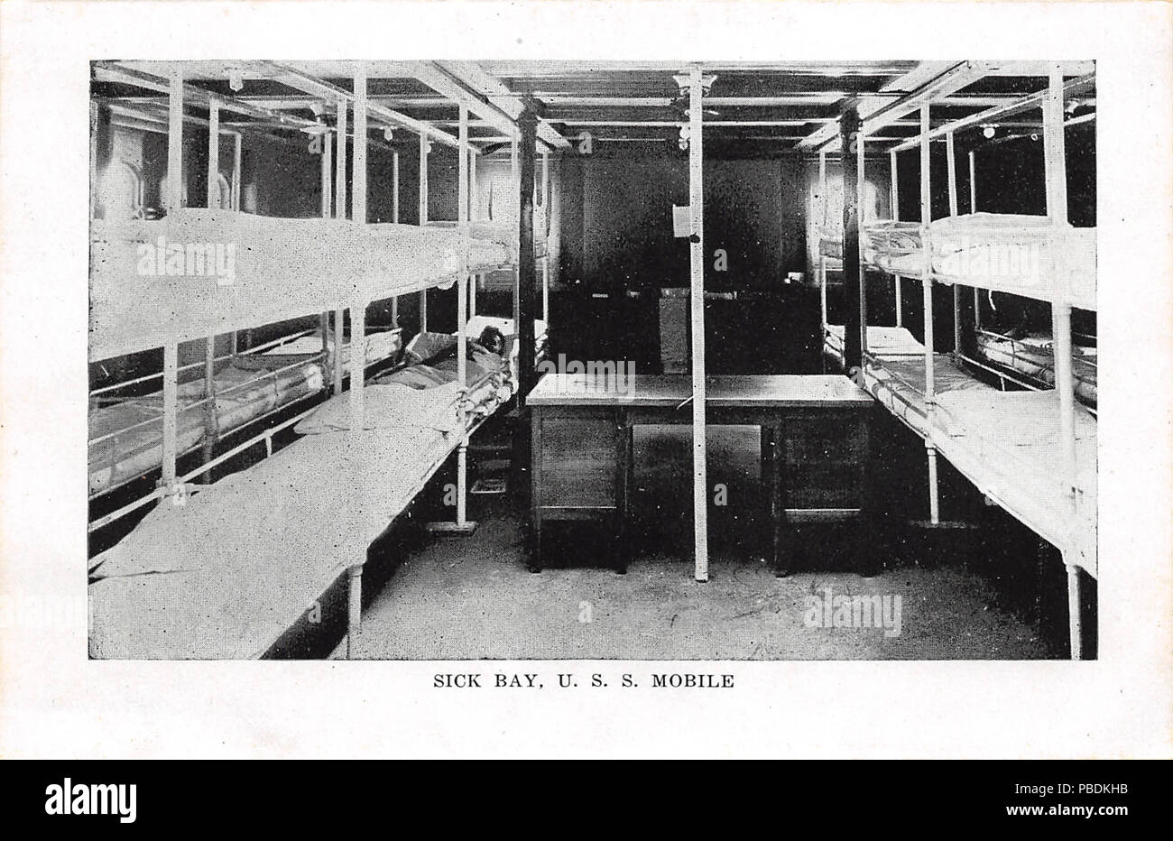 Sick bay Banque de photographies et d’images à haute résolution - Alamy