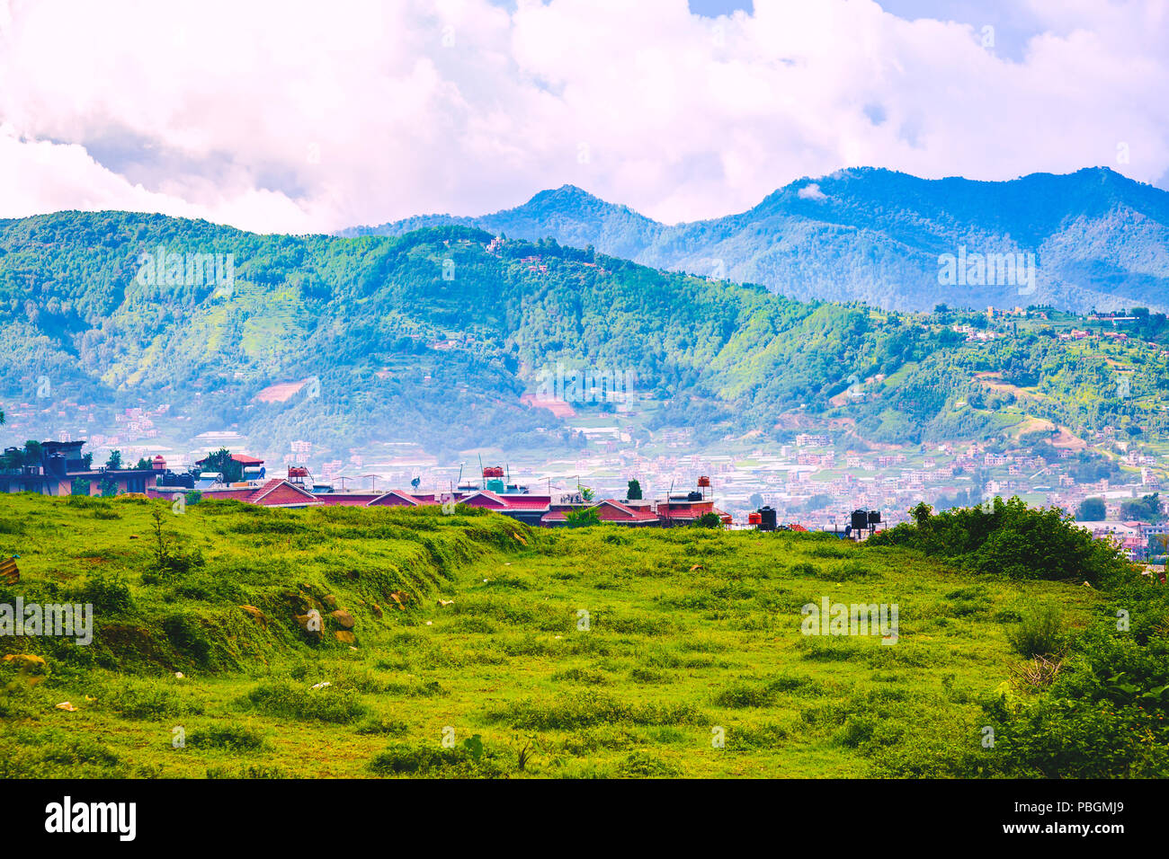 Vue aérienne de la ville de Katmandou, capitale du Népal, d'Oiseau de ...