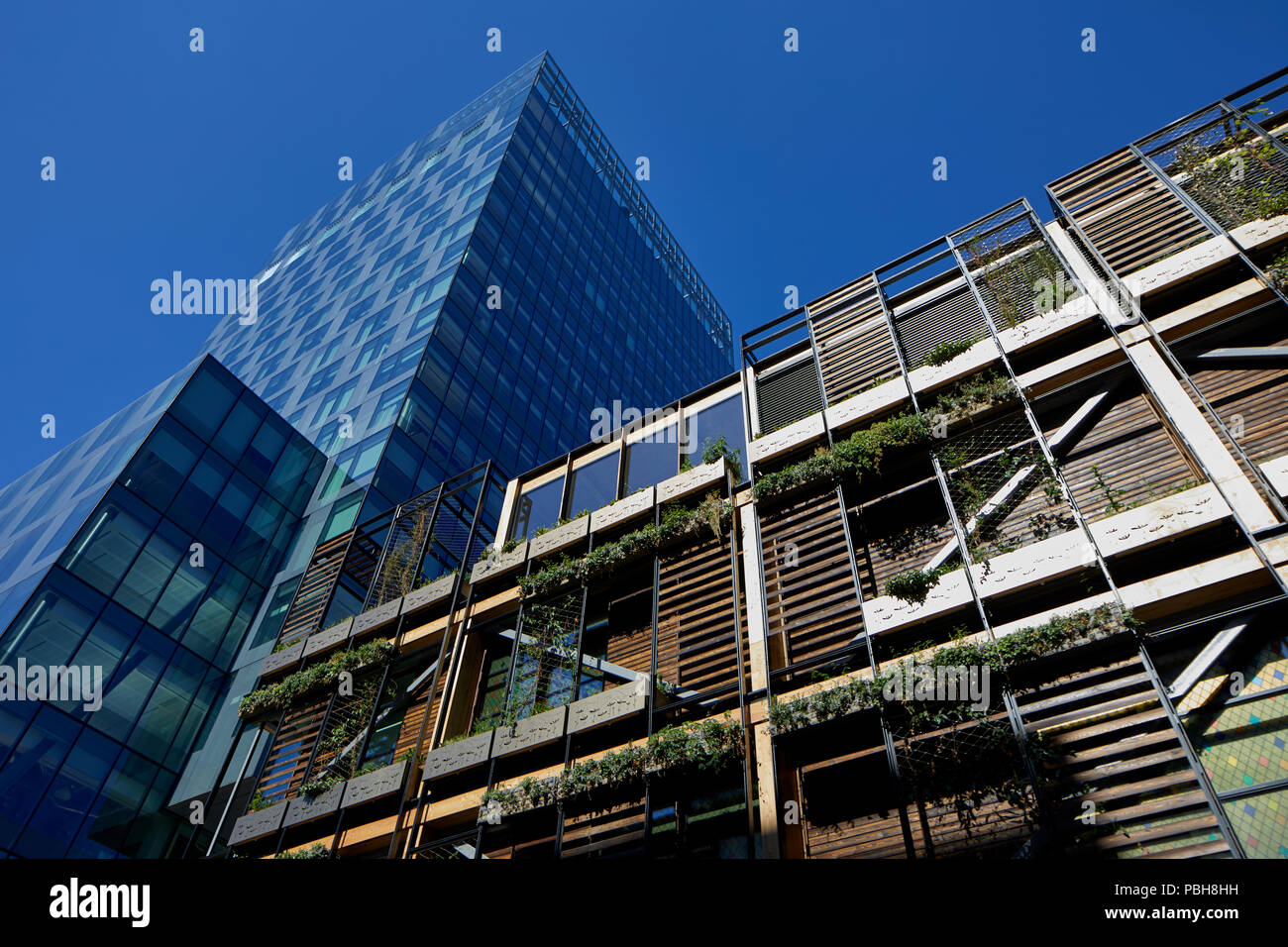 Le centre-ville de Manchester Spinningfields Le domaine, une nouvelle 'oasis urbaine' Allied ...