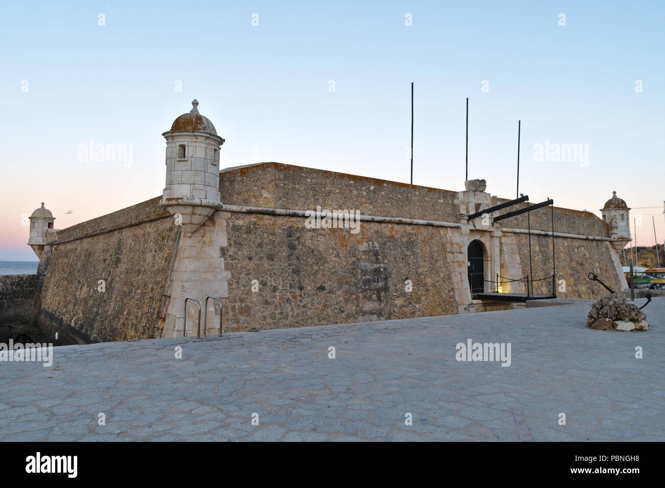 Lagos fortress Banque de photographies et d’images à haute résolution ...