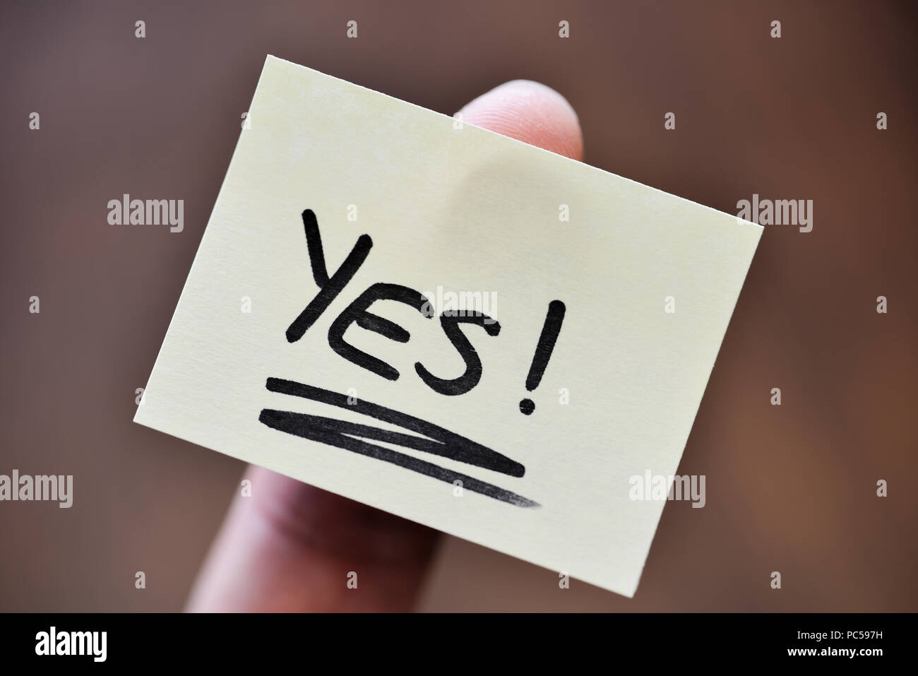 Mot Oui Banque d'image et photos - Alamy