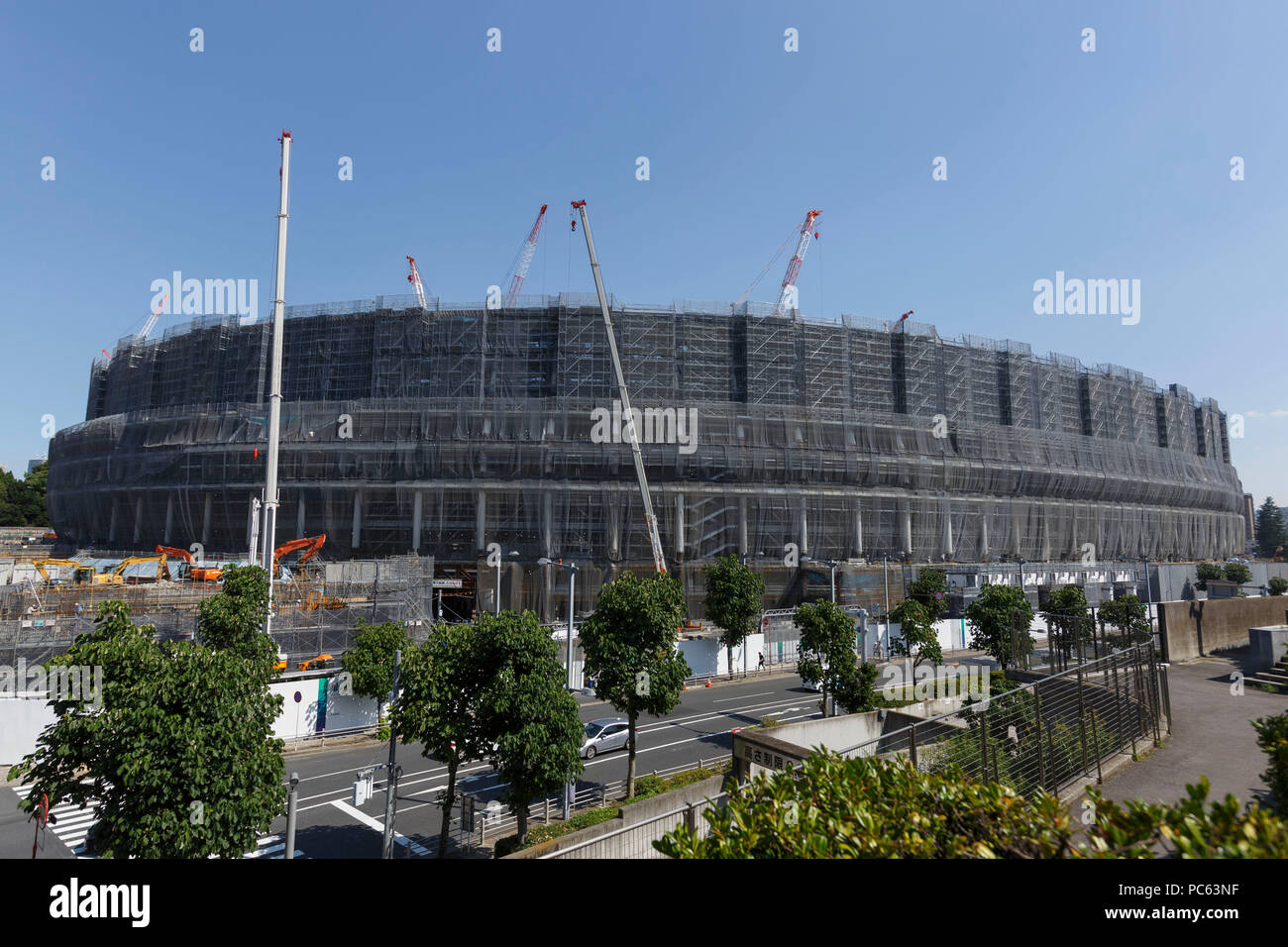 Une vue sur le nouveau Stade national en construction le 31 juillet 2018, Tokyo, Japon. Le ...