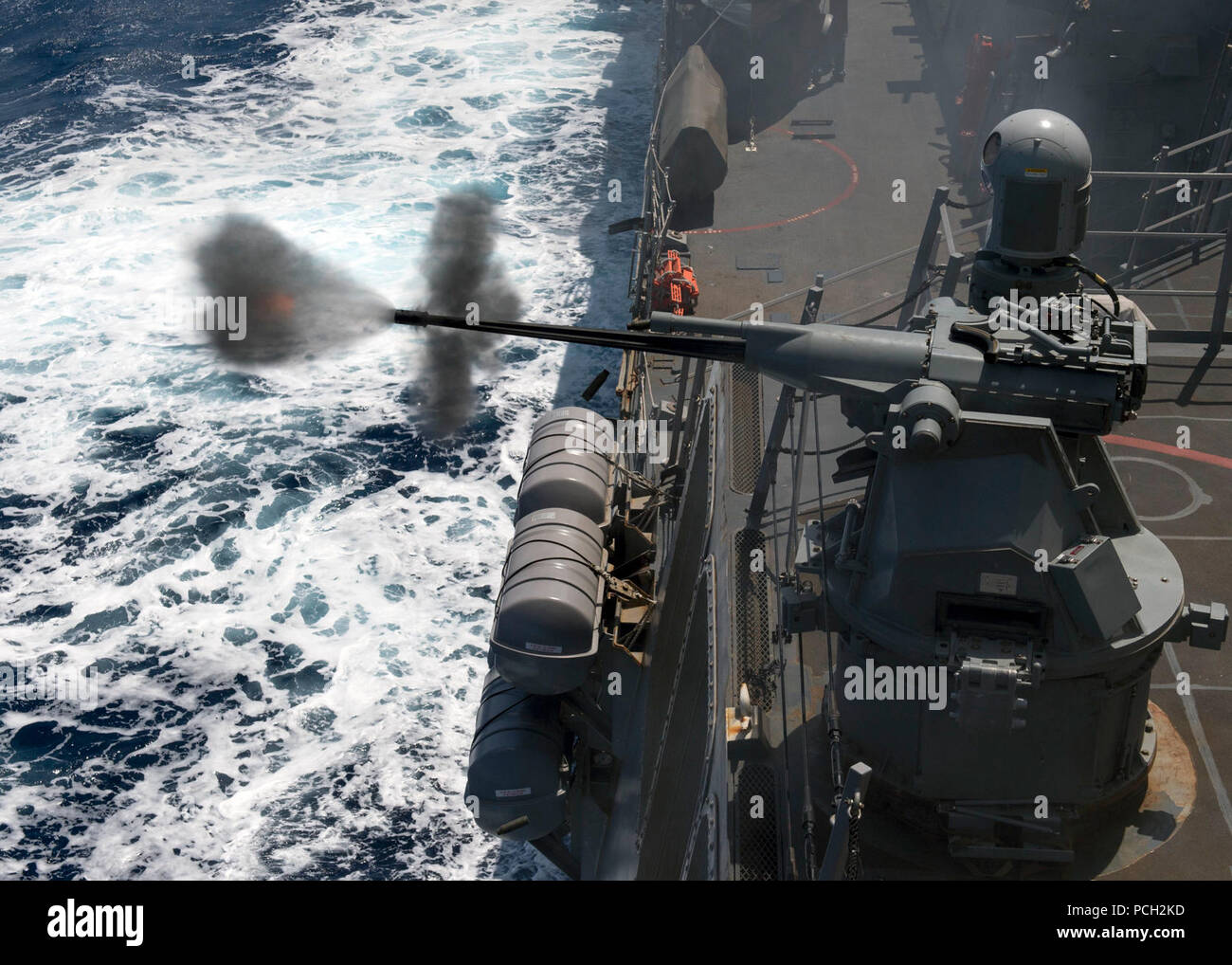 Mitrailleuse mark 38 mod 2 25 mm Banque de photographies et d’images à ...