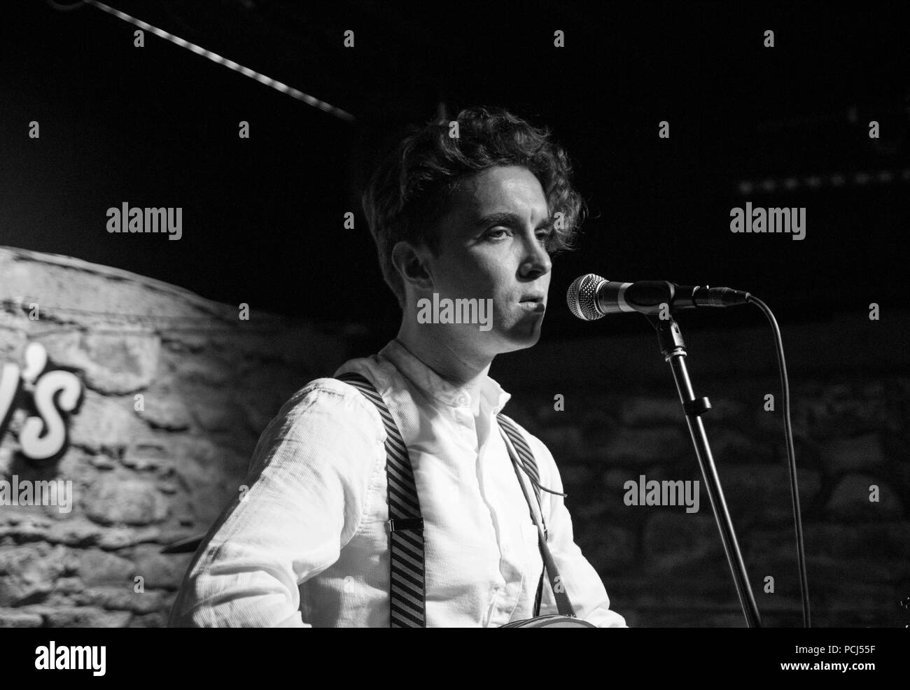 David keenan singer Banque de photographies et d’images à haute ...