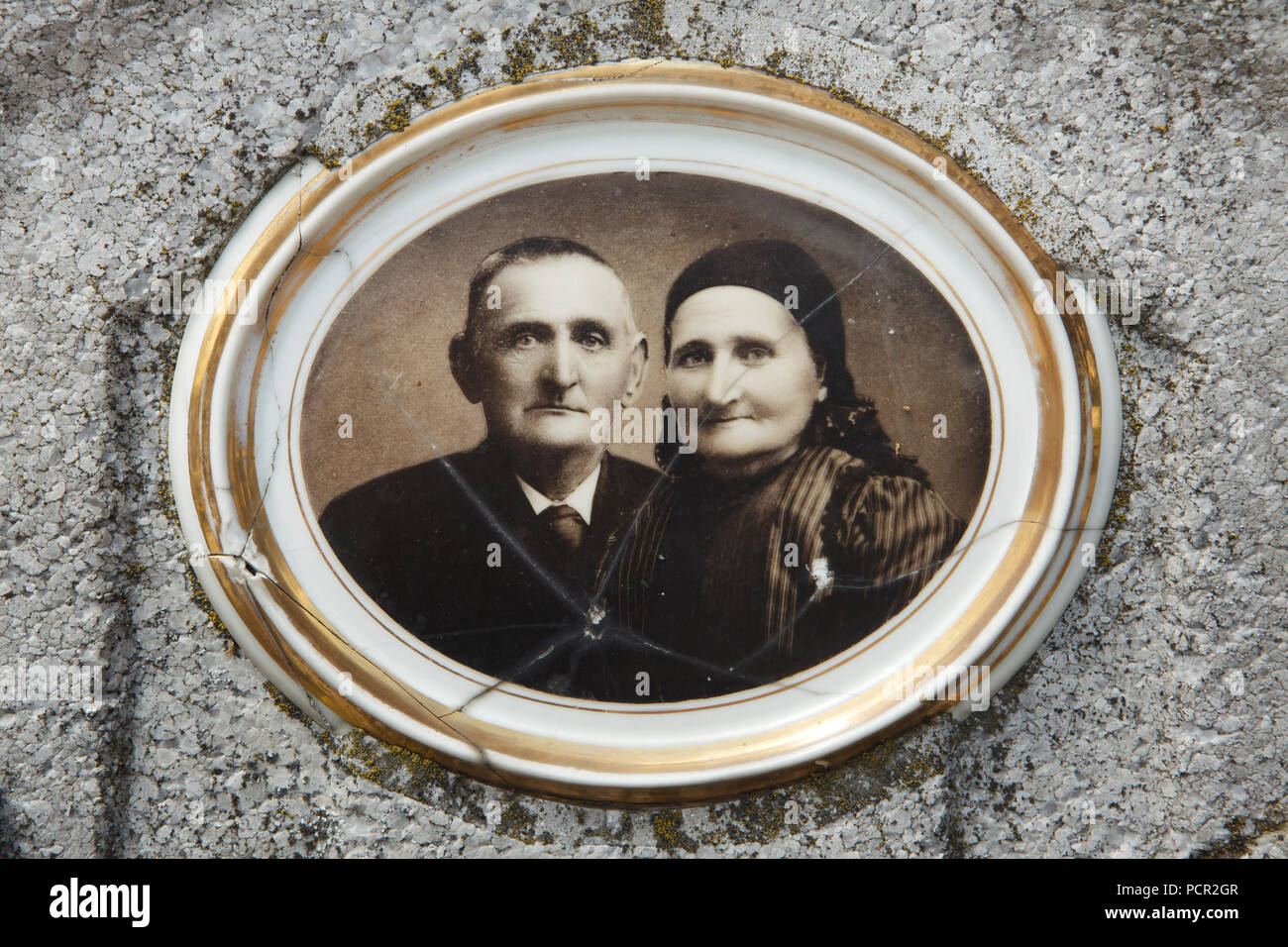 Broken photographie de Franz Meister et son épouse Elizabeth Meister ...