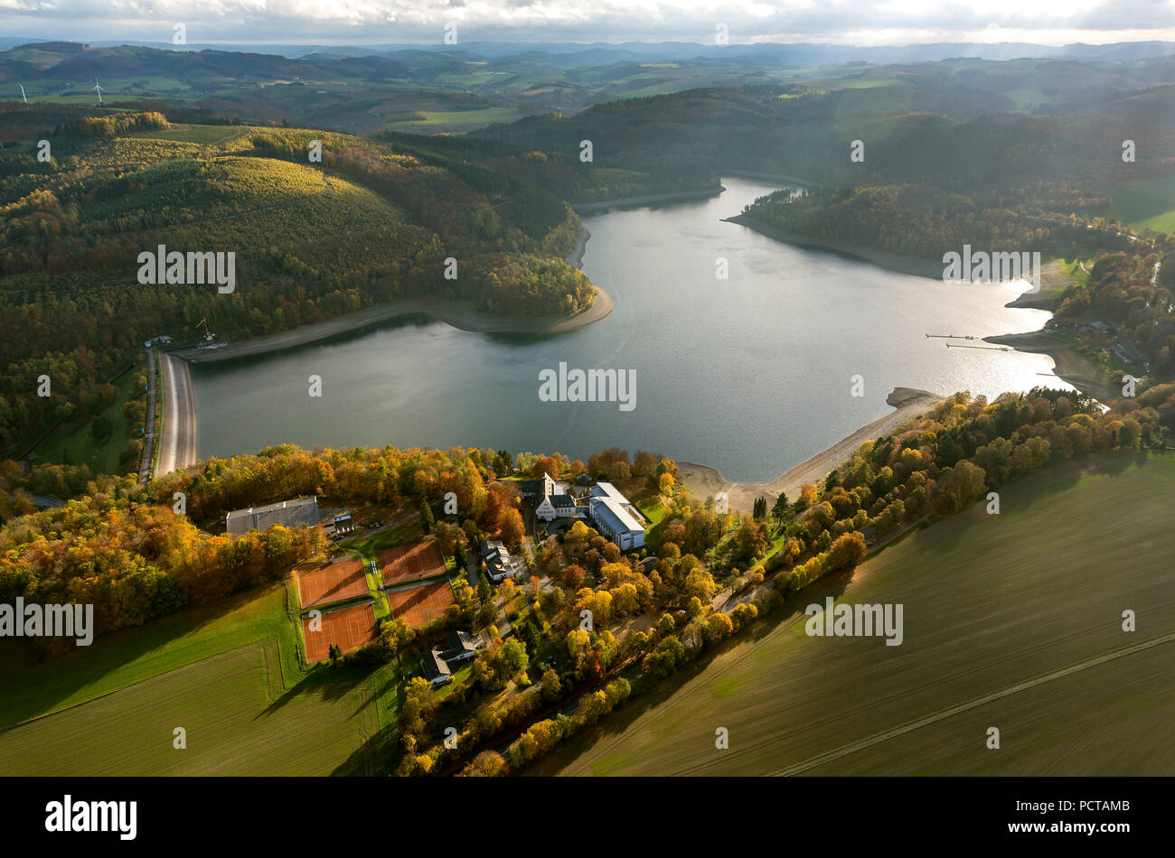 Hennesee hennesee avec barrage Banque de photographies et d’images à ...