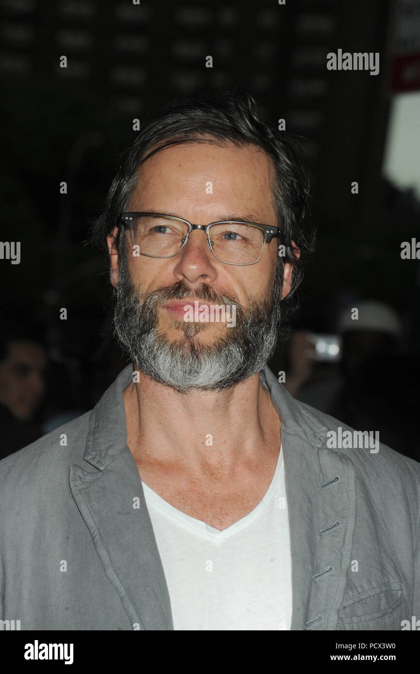 NEW YORK, NY - 27 MAI : Guy Pearce assiste à la société de cinéma avec ...