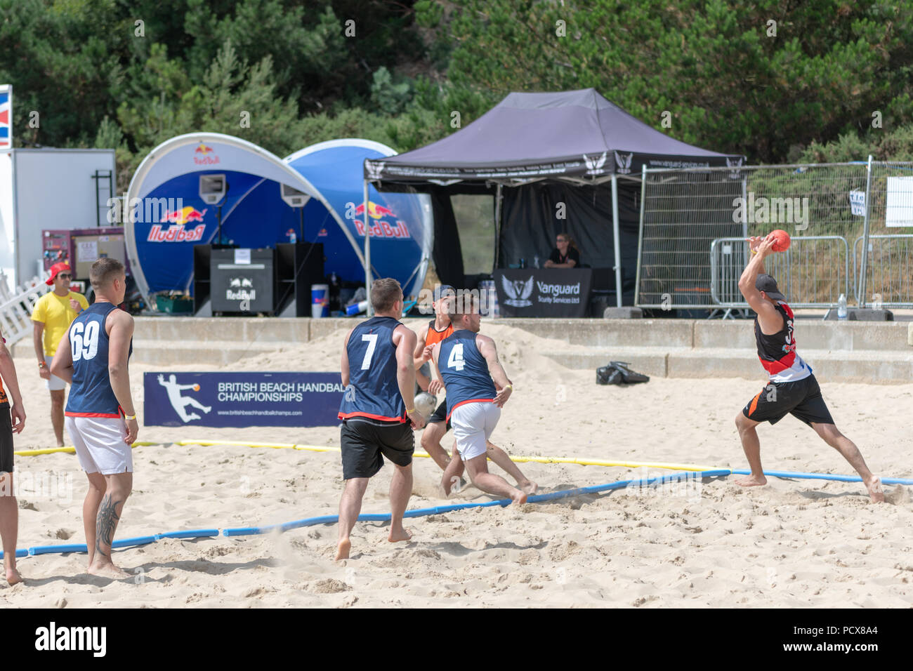 Beach handball championships 2018 Banque de photographies et d’images à ...