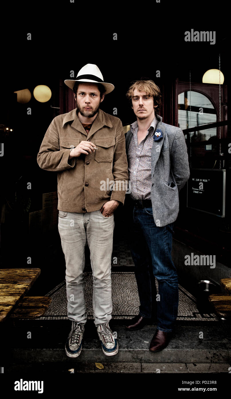 Duo rock belge Banque de photographies et d’images à haute résolution ...