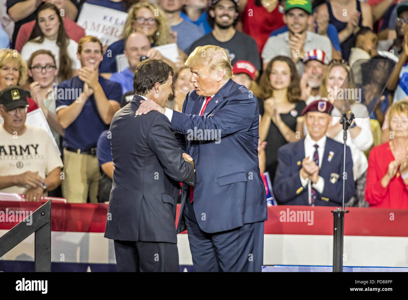 Lewis Center, Ohio, USA. 4 Août, 2018. BALDERSON TROY est accueilli par ...