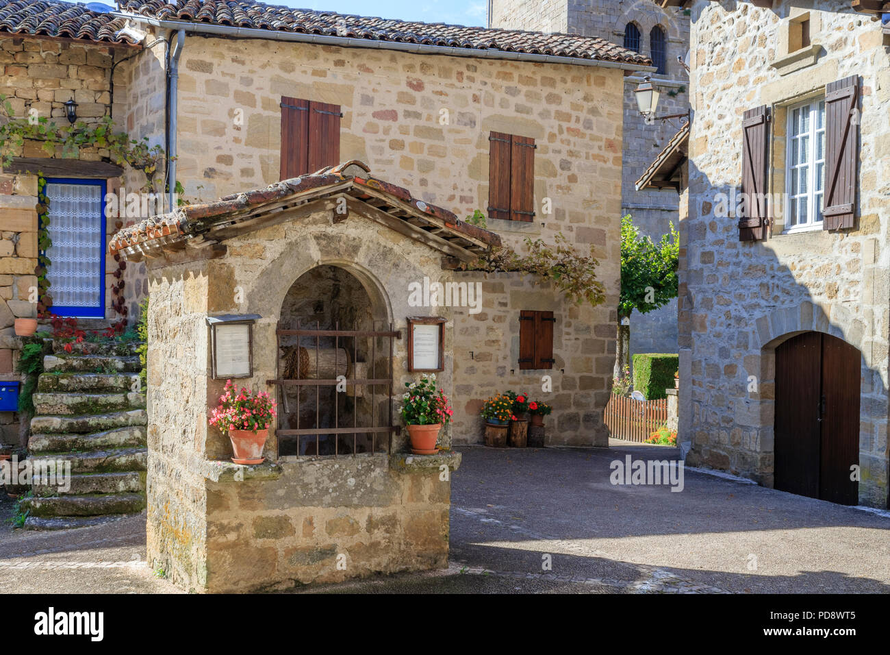 France, Lot, Cardaillac, intitulée Les Plus Beaux Villages de France ...