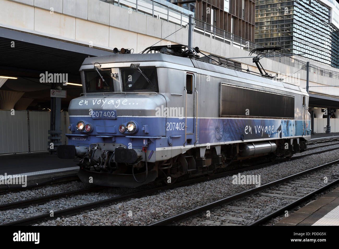 Alsthom electric locomotive Banque de photographies et d’images à haute résolution - Alamy