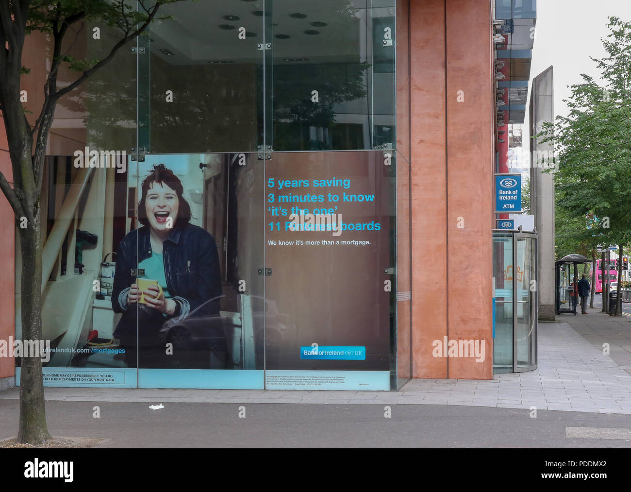 Bank advertisement Banque de photographies et d’images à haute ...