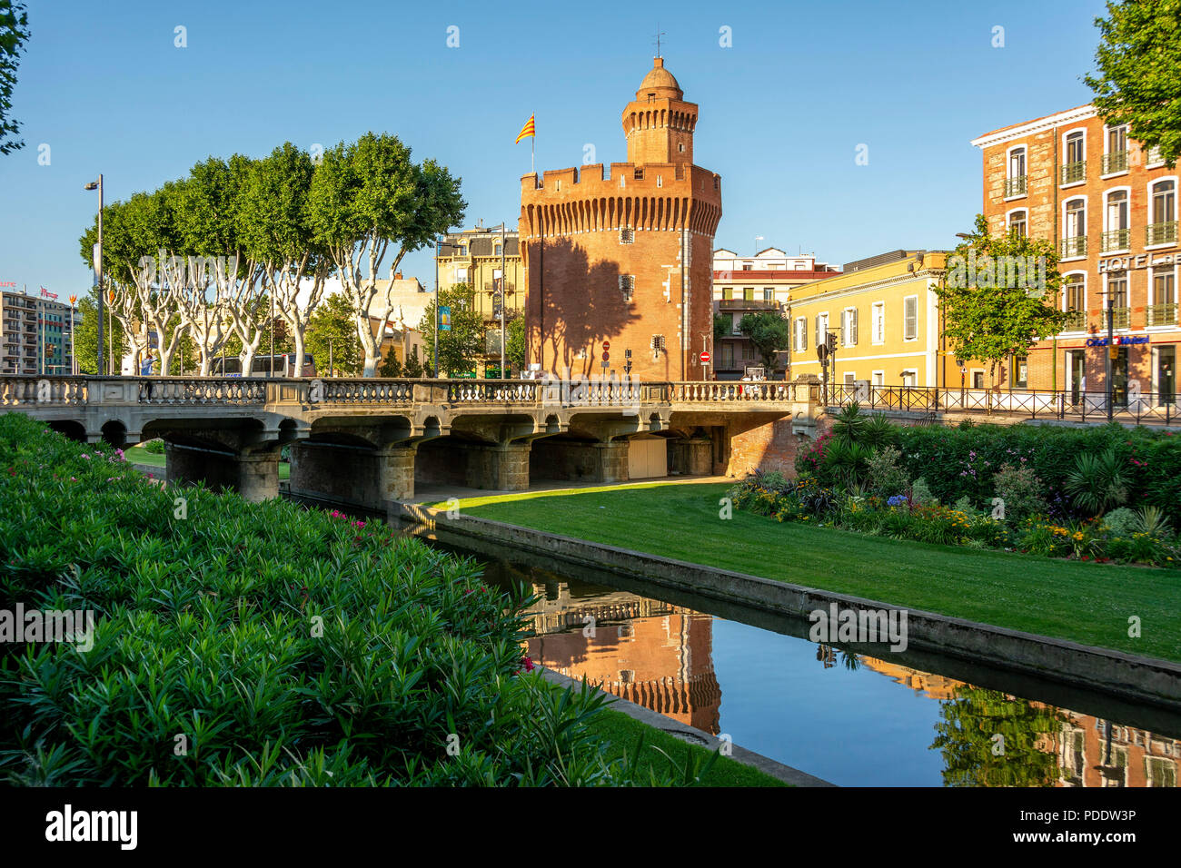 Canal of perpignan Banque de photographies et d’images à haute ...