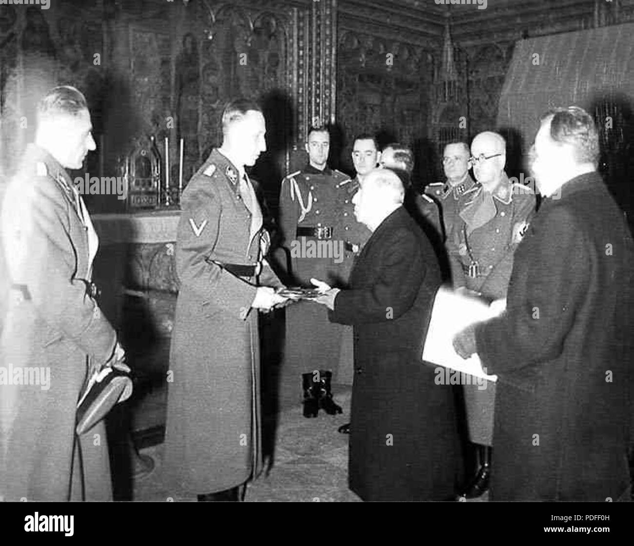 Emil hacha Banque de photographies et d’images à haute résolution - Alamy