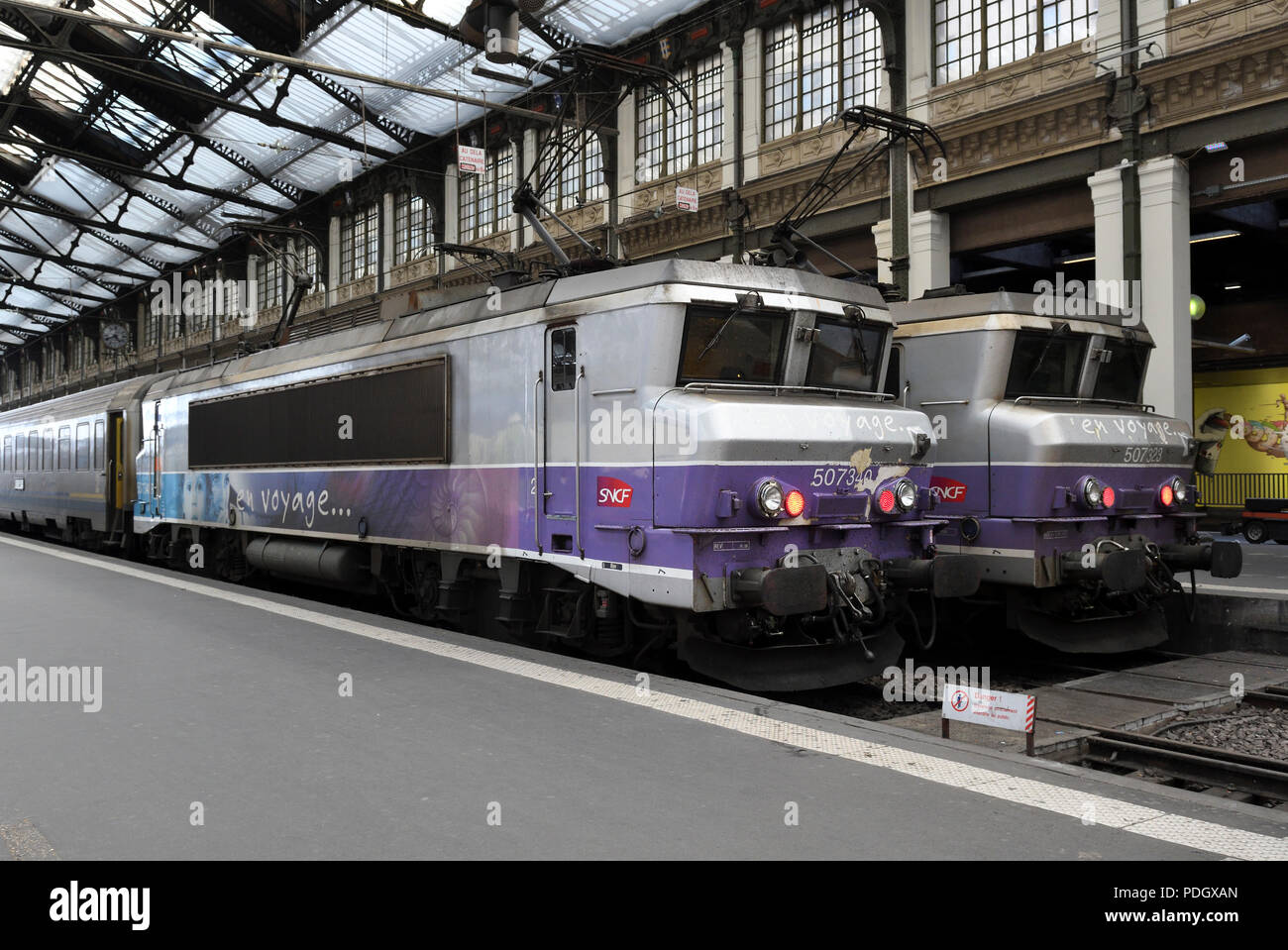 Locomotives sncf Banque de photographies et d’images à haute résolution ...